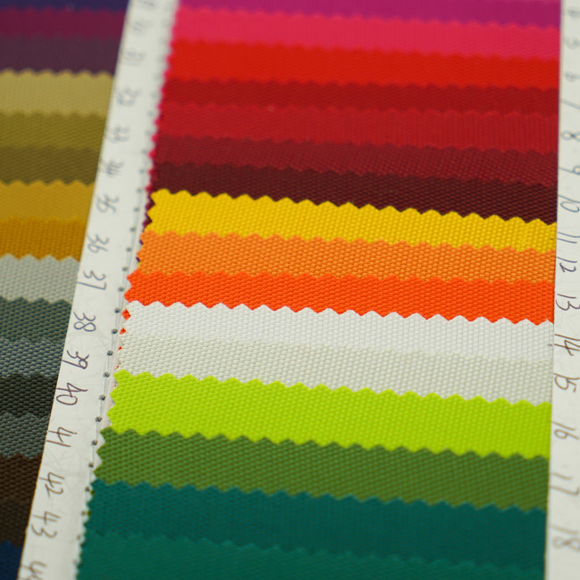 Durable 400GSM 900D Polyester PVC Fabric For Outdoor Sport Production